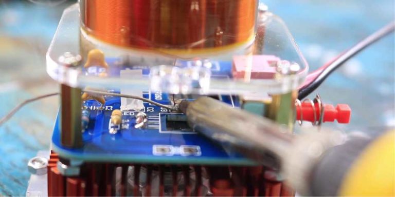 How to make a Tesla Coil (DIY) - NematicsLab | Nikola Tesla